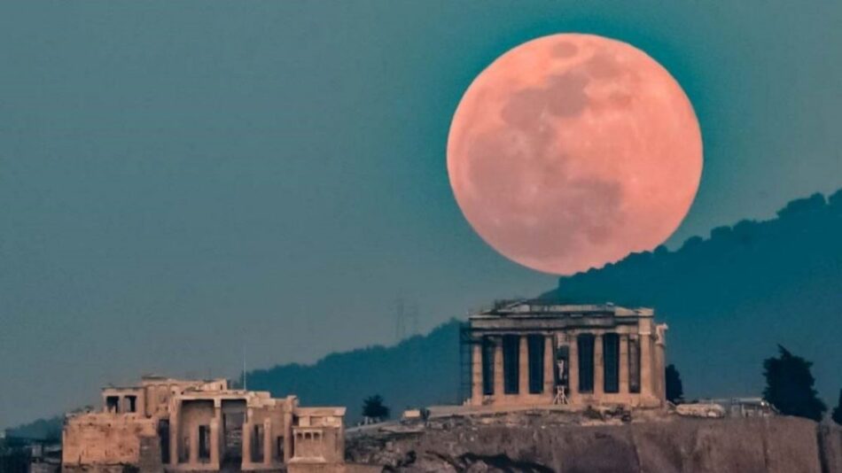 Superlua ou Lua Rosa? Saiba mais sobre o fenômeno que vai rolar esta ...