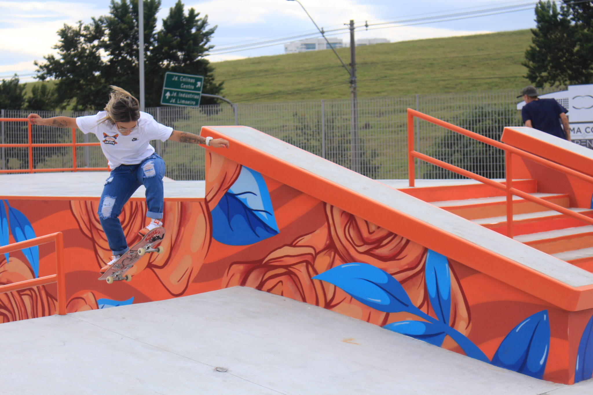 Pista de skate Pâmela Rosa é inaugurada na Farma Conde Arena