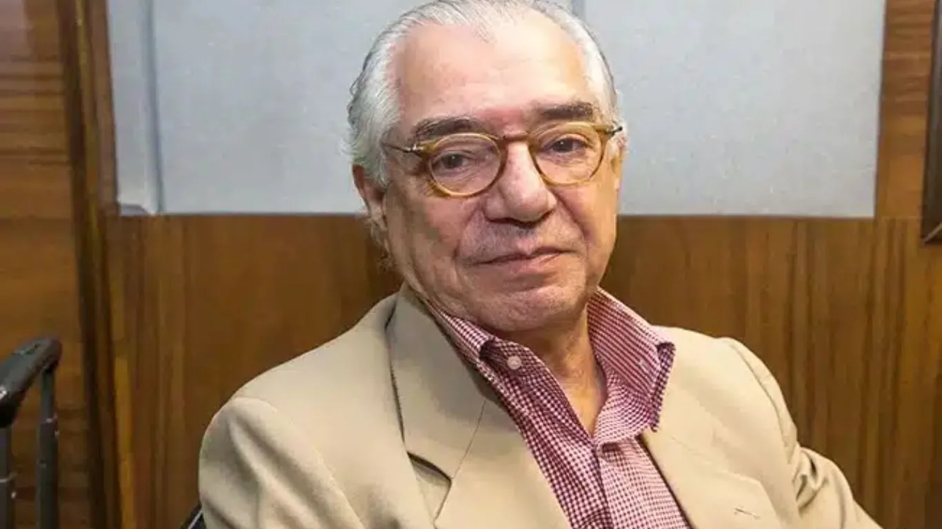 José Álvaro Moisés, um dos fundadores do PT e professor universitário ...